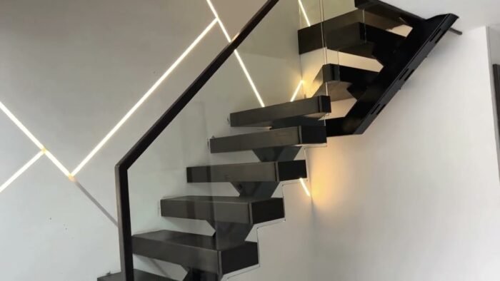How to Choose Between Floating and Central Spine Stairs